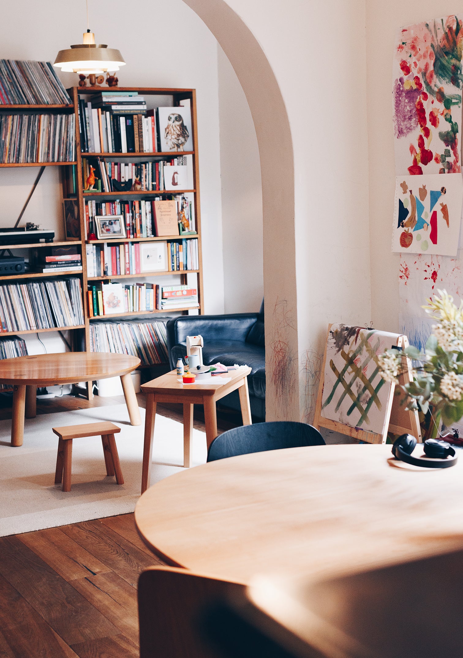 At Home with Gus, Alice and Eva in Fitzroy North – Plyroom