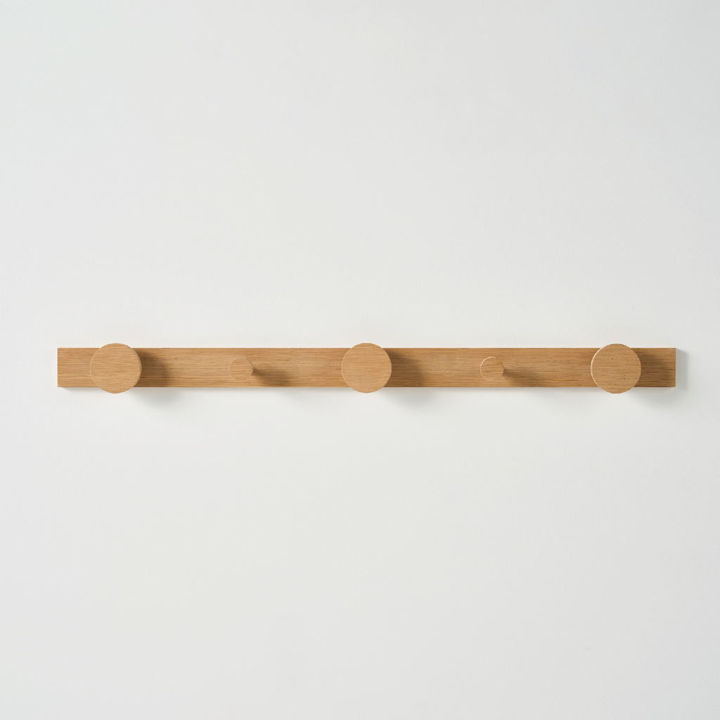 Hang On Piccolo Coat Rack Oak – Plyroom